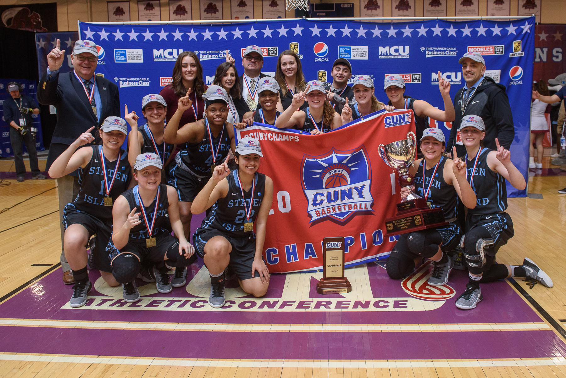 College Of Staten Island Wins Cunyac Championship New York Amsterdam