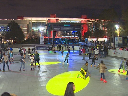 Roller Rink Debuts At Discovery Green | Houston Style Magazine | Urban ...