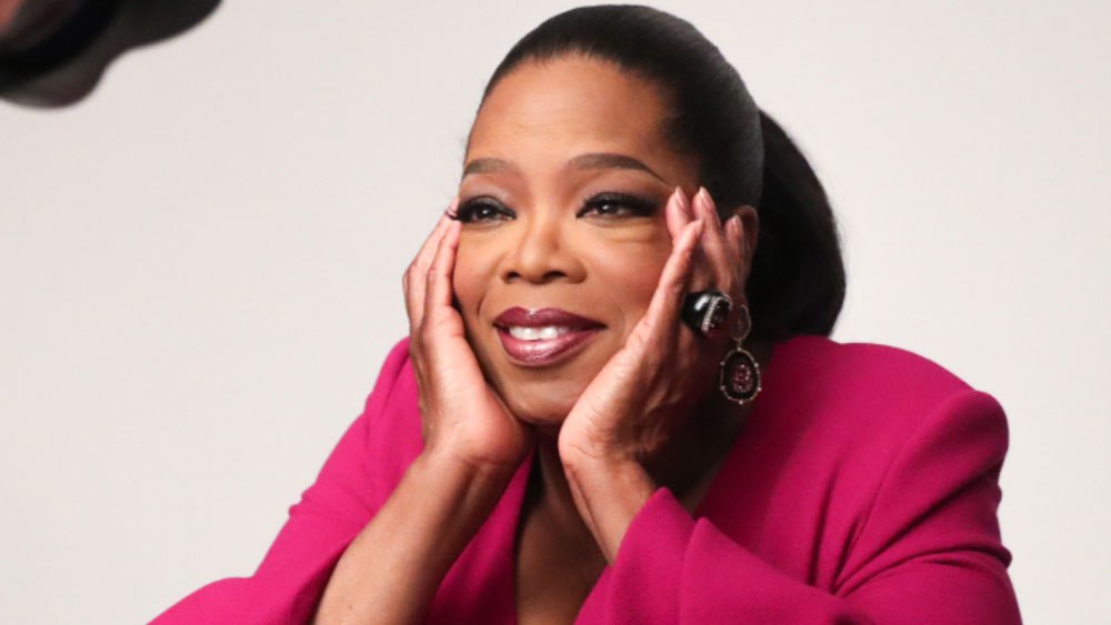 Oprah Winfrey Full Shot