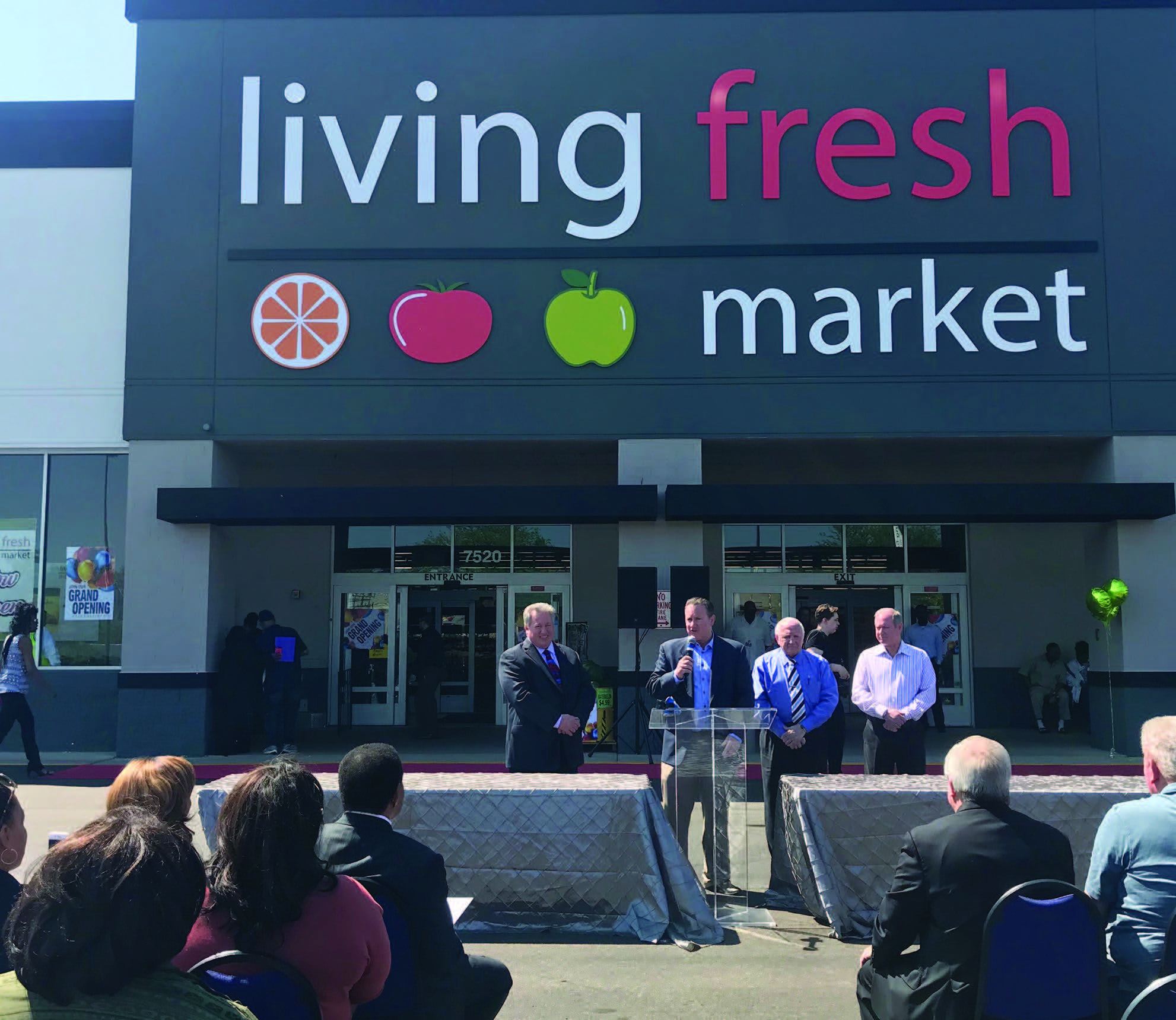 NEW FAMILY-OWNED GROCERY STORE IS OFFICIALLY OPEN ON THE WESTSIDE ...