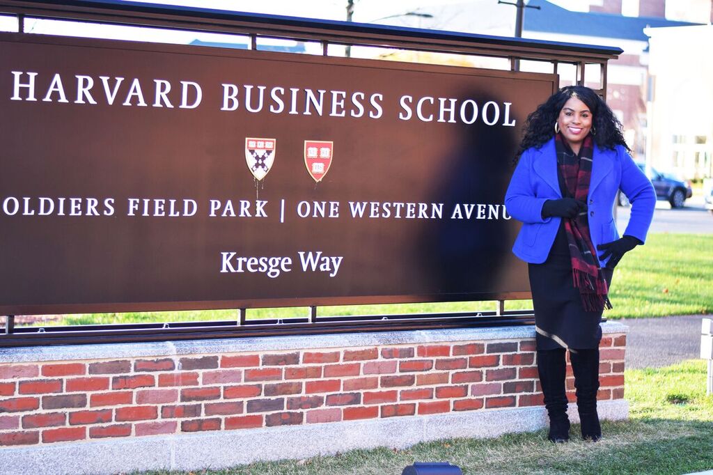 Houston Business and Community Leader Deavra Daughtry Graduates from ...