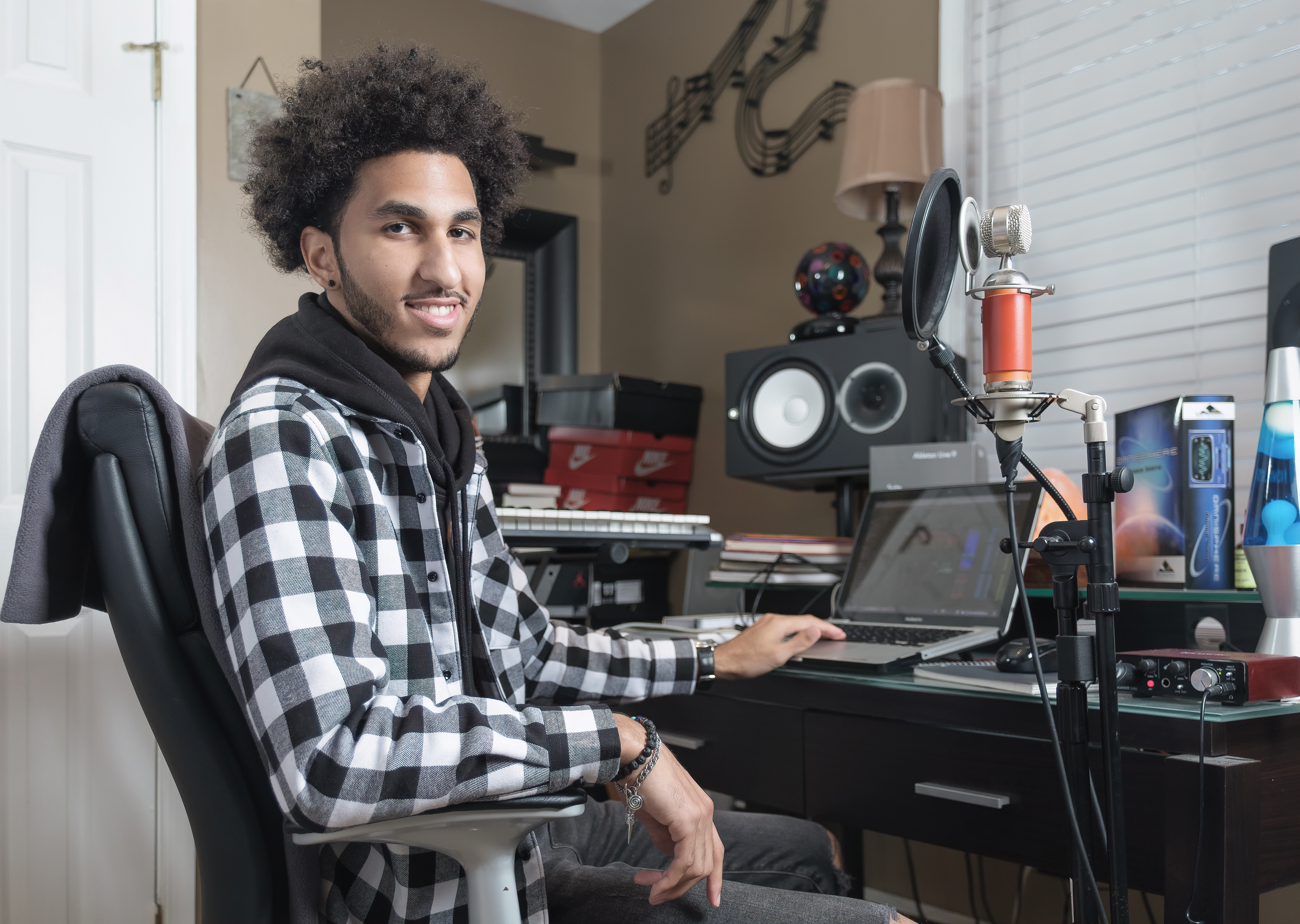 Richmond native Corey Blount hits world music at No.1 | Richmond Free ...