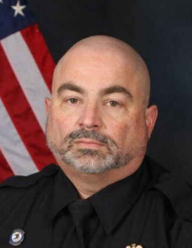 Petersburg police lieutenant indicted for assaulting unarmed man ...