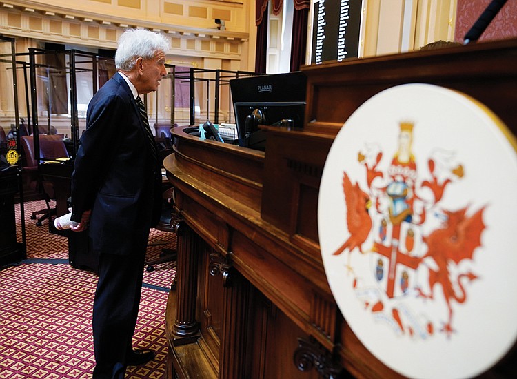 Washington or Virginia Commanders? Va. aims to lure NFL team | Richmond ...