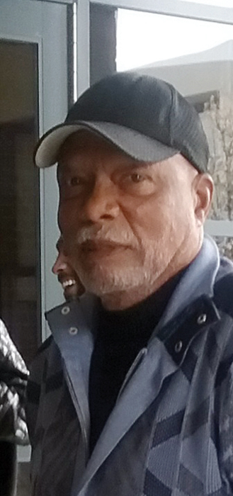 RPS honors former coach and mentor by naming middle school gym for him ...