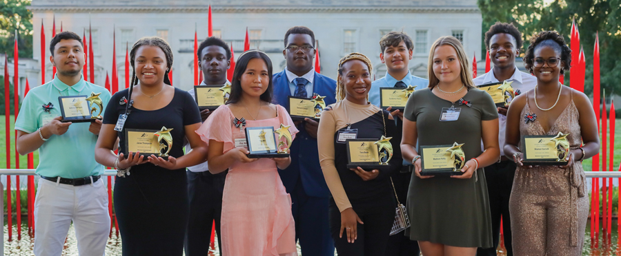 VHEF lends helping hand to students heading to college | Richmond Free ...