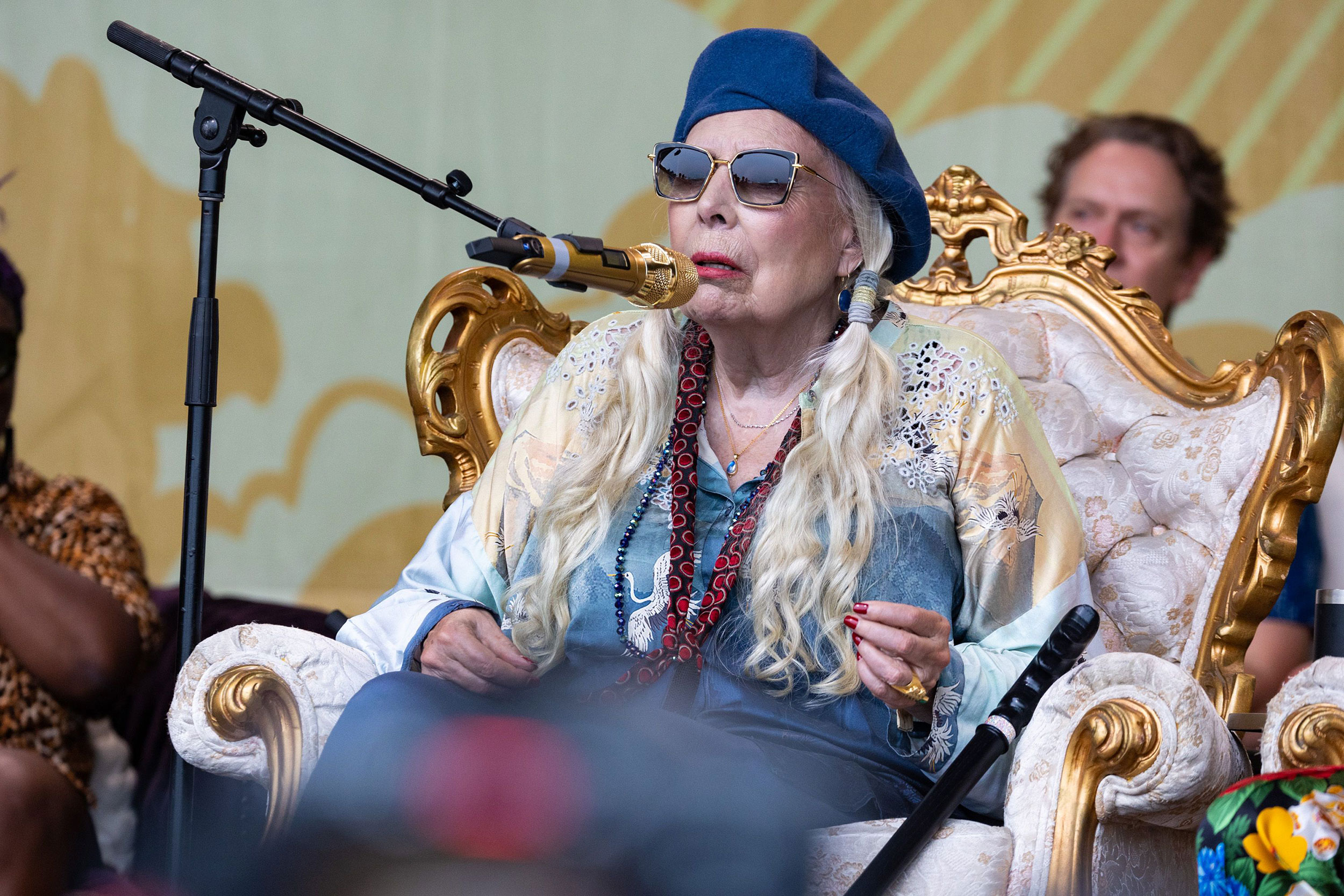 Joni Mitchell does a rare performance at the Newport Folk Festival ...