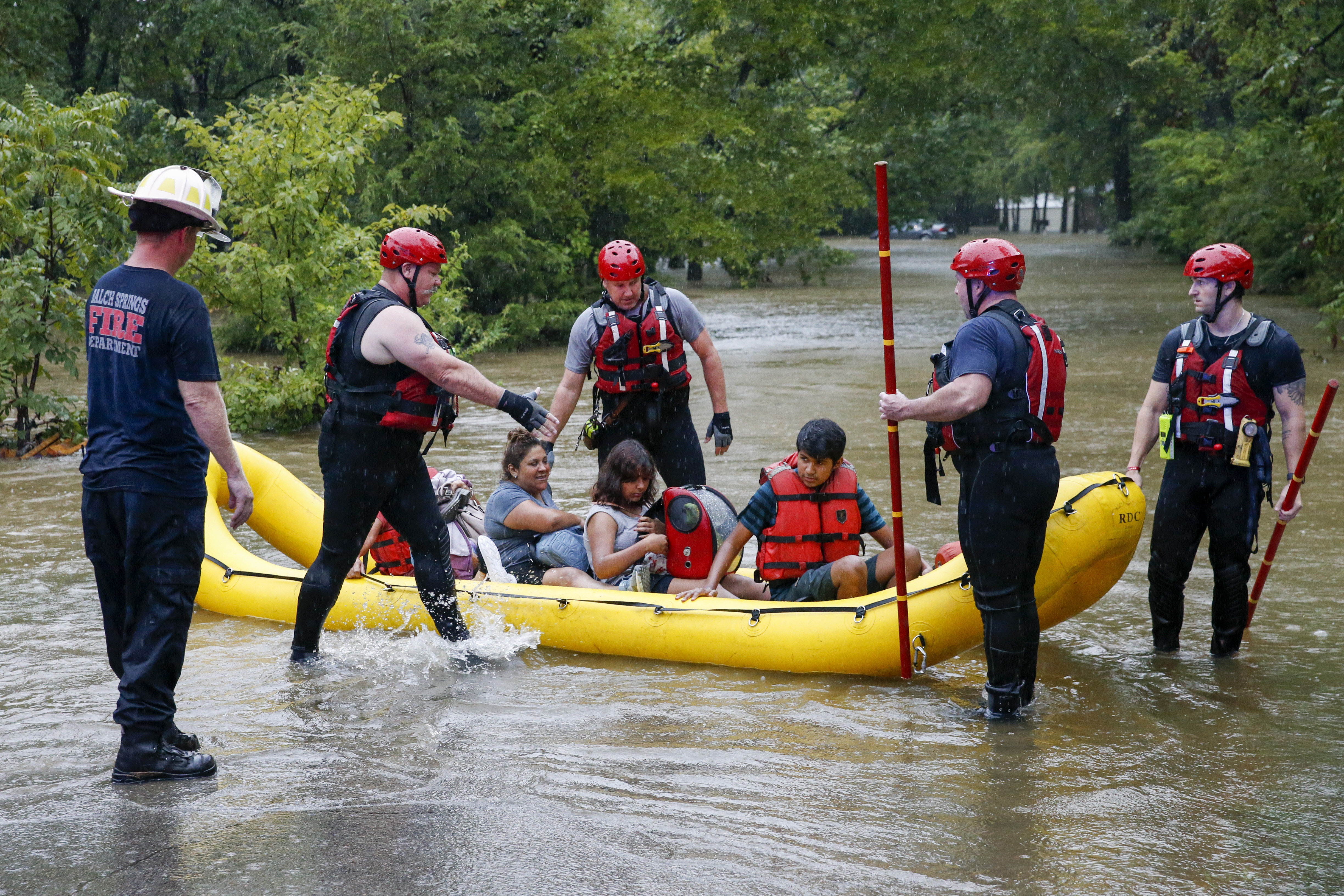 Severity of flash flooding in Dallas area surprises residents as rescue ...