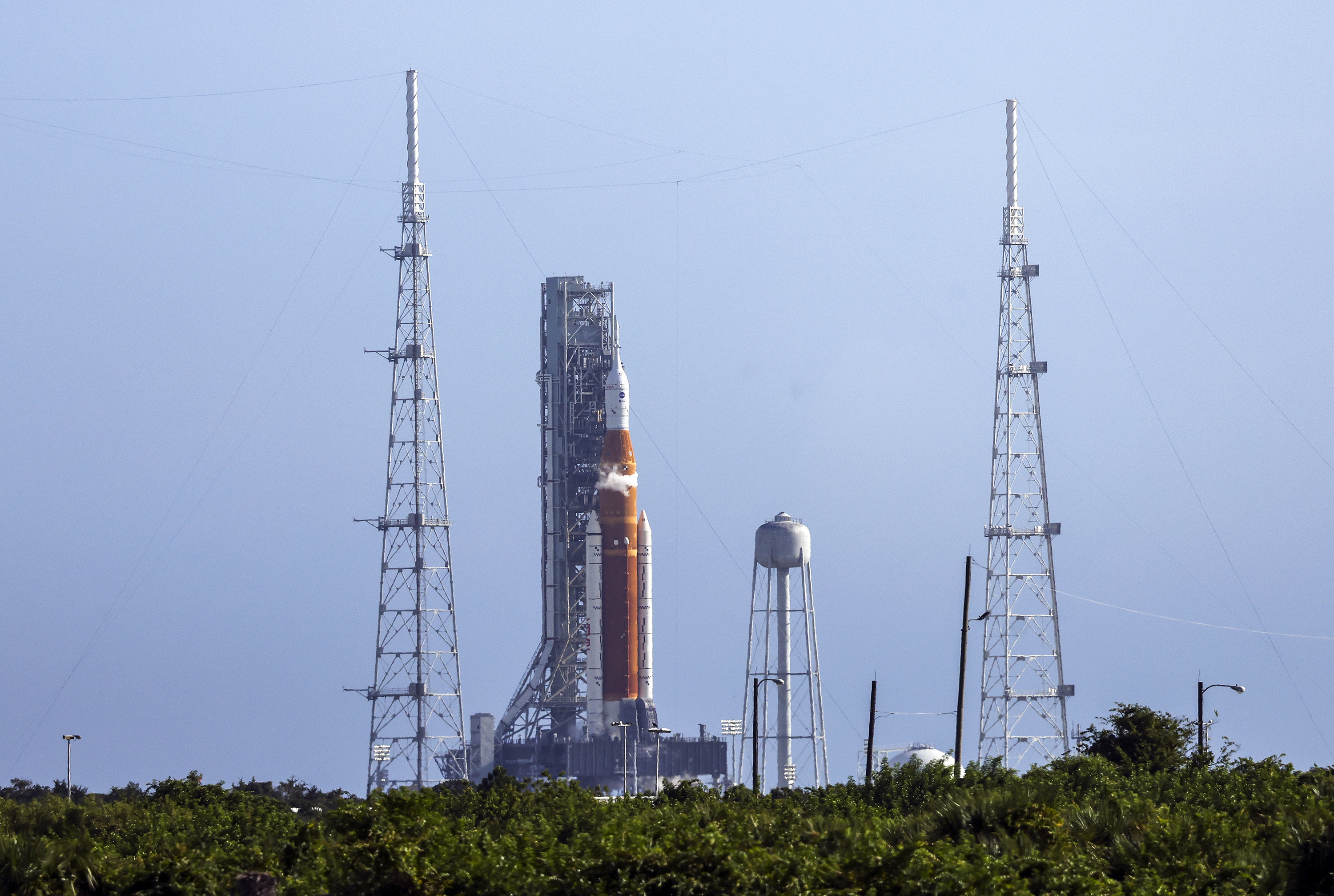 NASA's Artemis I mega moon rocket prepares for prelaunch test | Houston ...