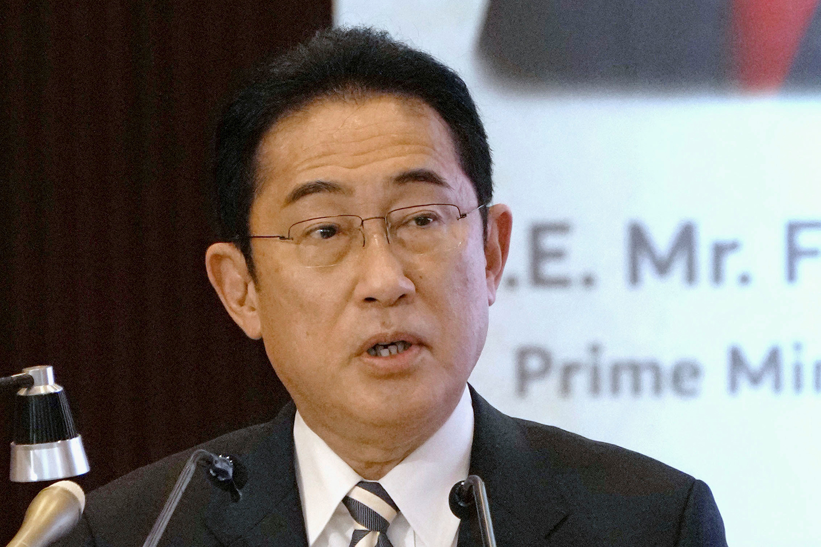 Japan Prime Minister Kishida makes surprise visit to Ukraine to meet ...