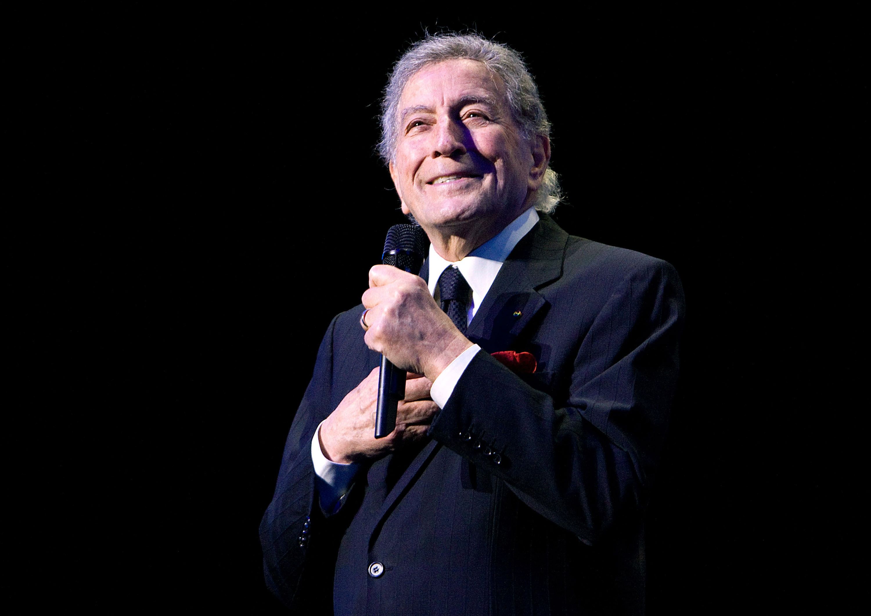 Tony Bennett, crooner who sang ‘I Left My Heart in San Francisco,’ dies at 96 | Houston Style ...