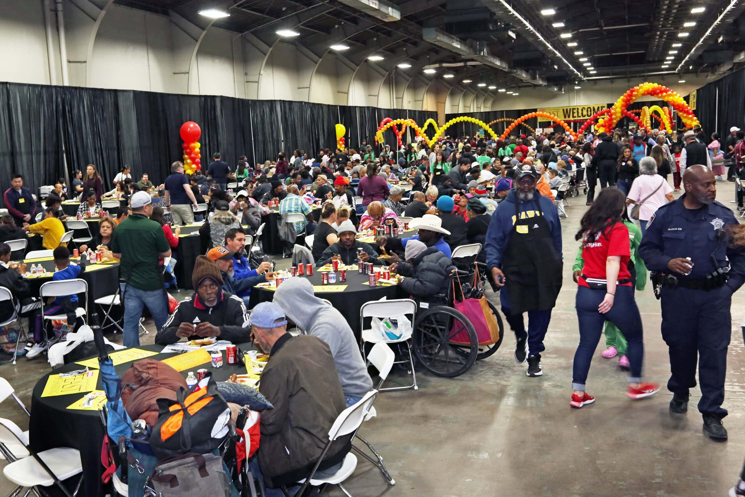 H-E-B's Feast of Sharing: A Celebration of Community and Giving Back ...