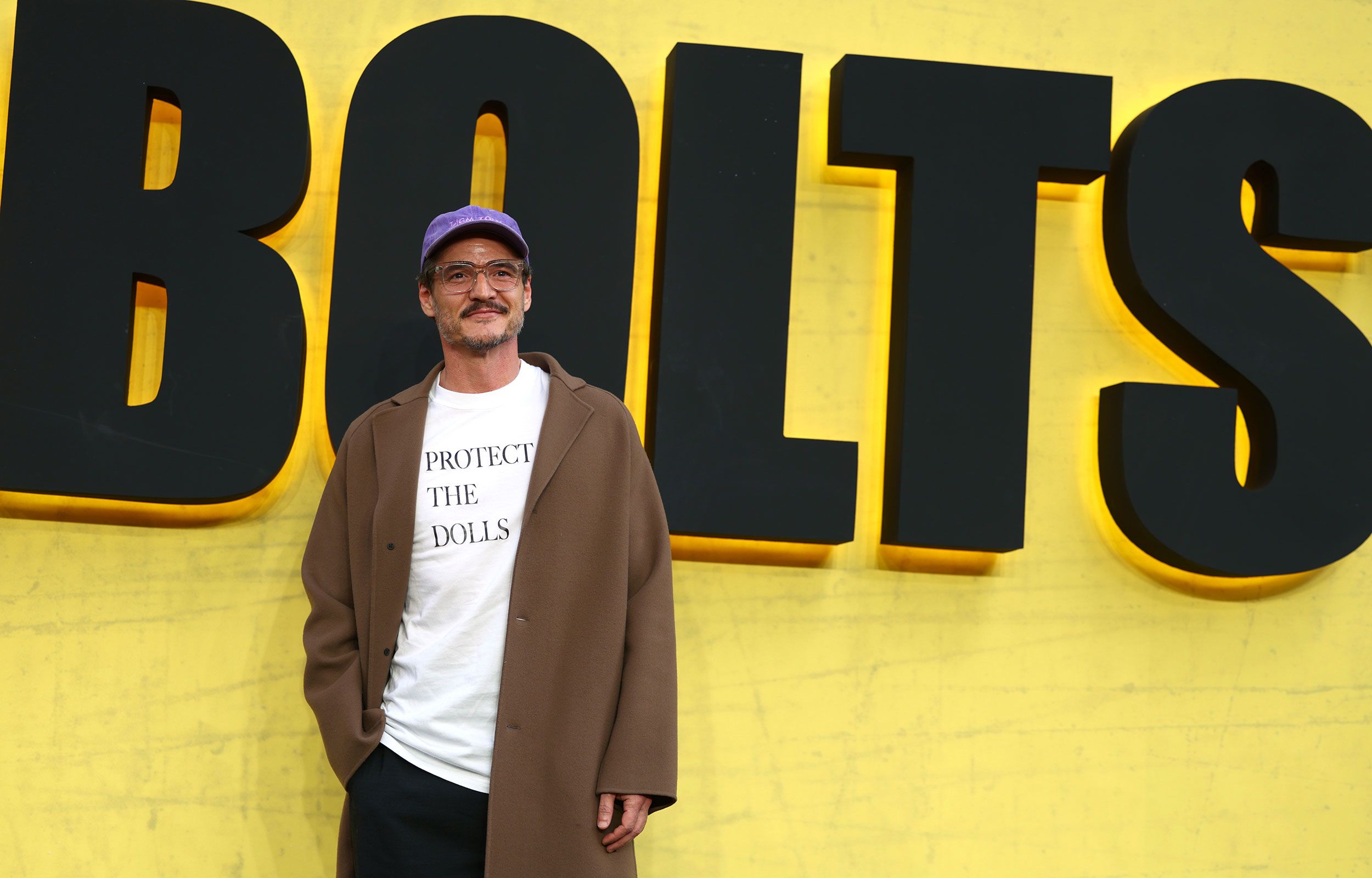 Look of the Week: Pedro Pascal’s premiere outfit shows support for ...