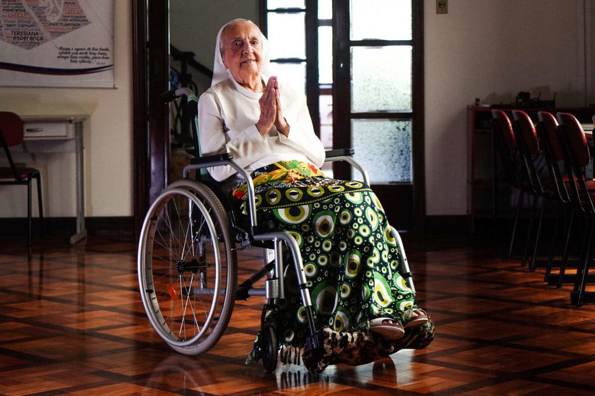 World’s oldest person, Brazilian nun Inah Canabarro Lucas, dead at 116 ...