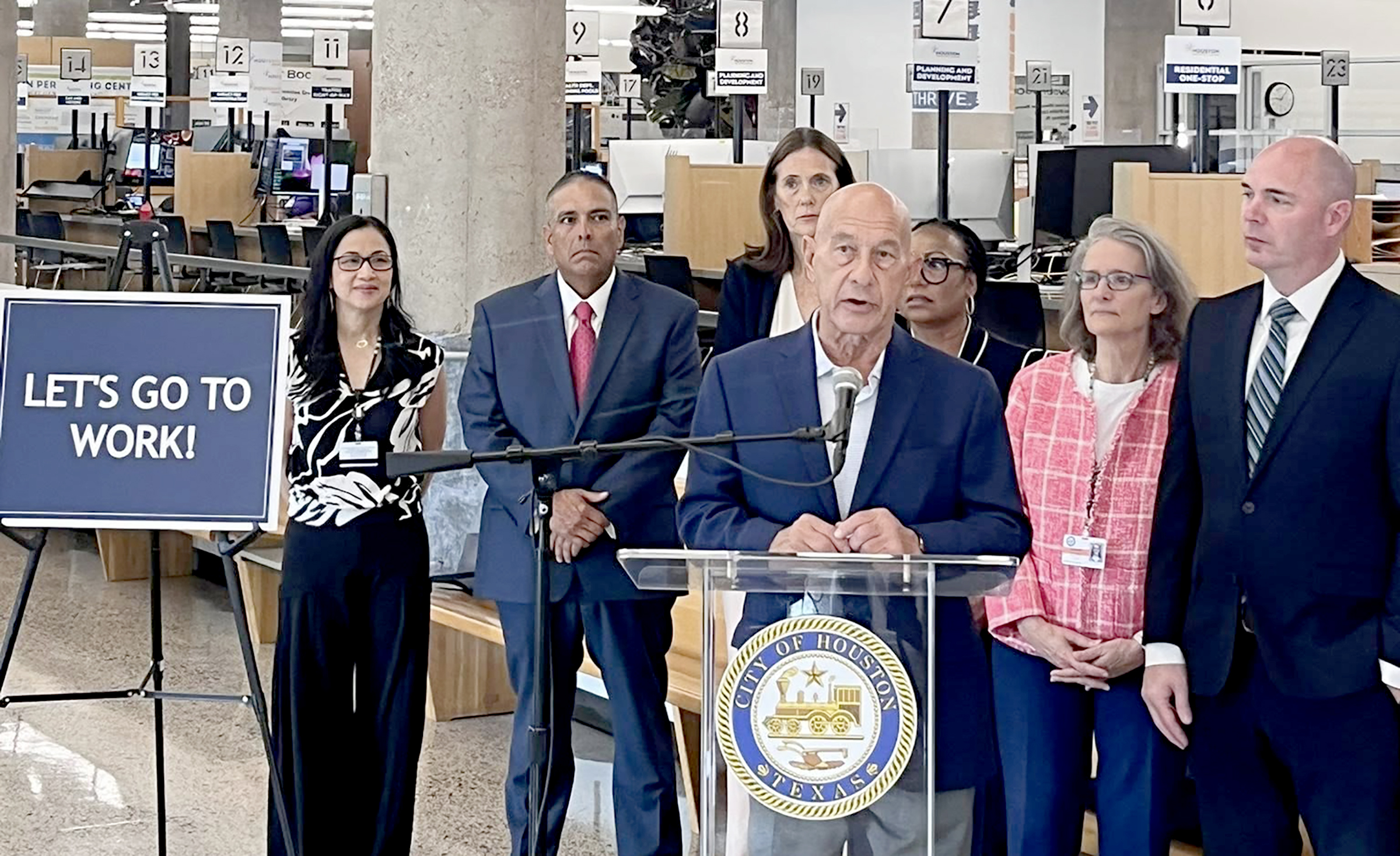 Houston Gets Building: Mayor Whitmire Launches 30-Day Residential ...