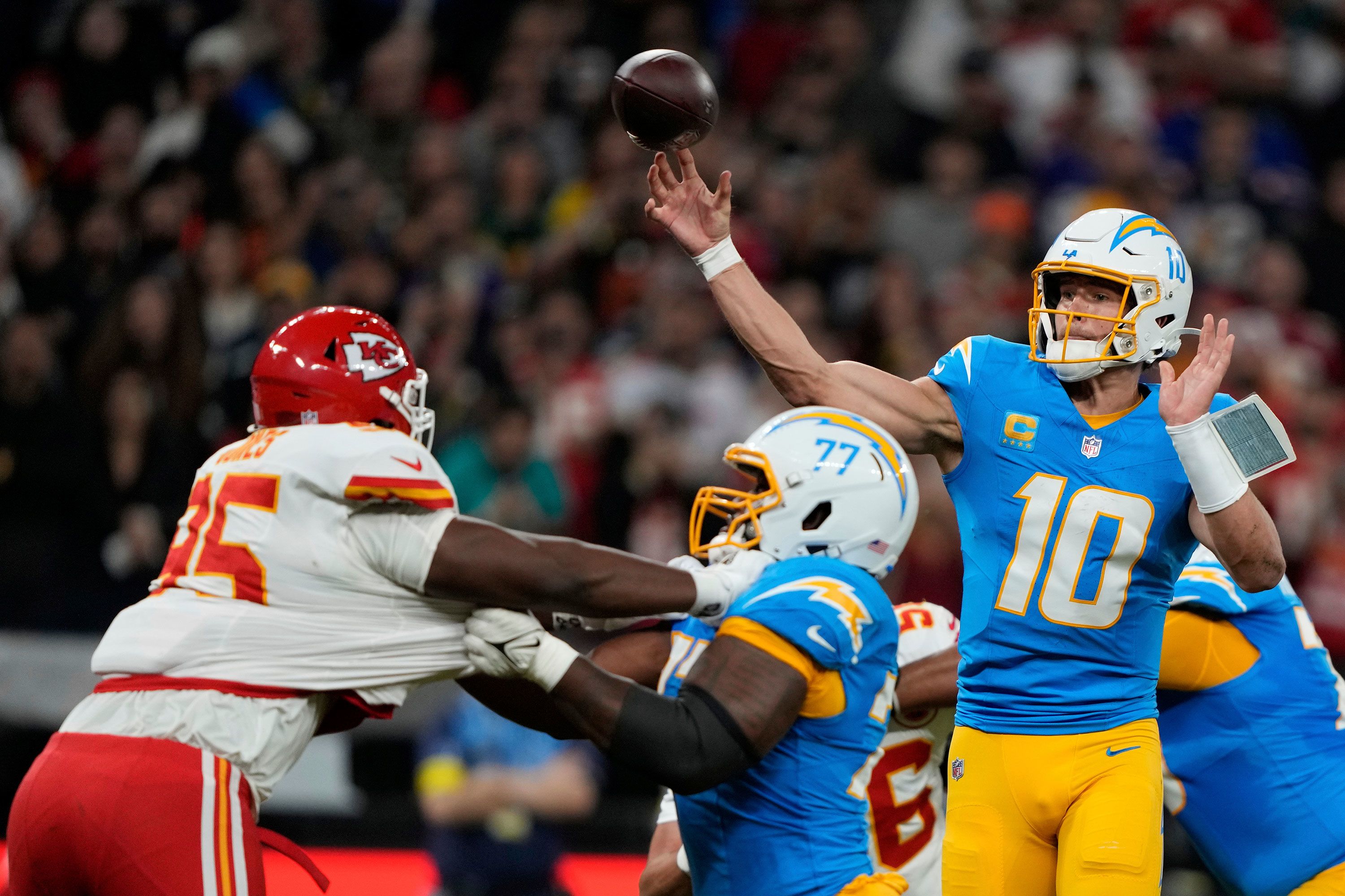 NFL Week 1 takeaways: Veteran RB starts season in historic fashion ...