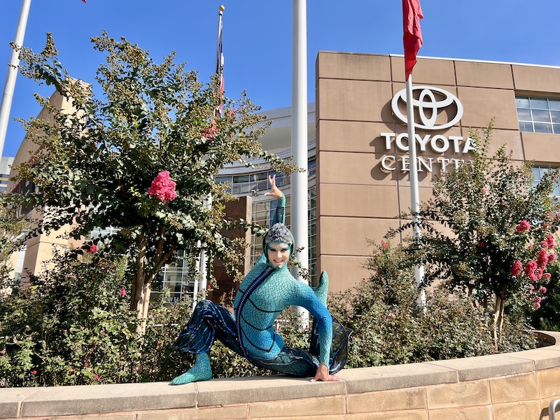 Cirque du Soleil’s OVO Kicks Off Texas Tour with Local Star Kyle Cragle ...